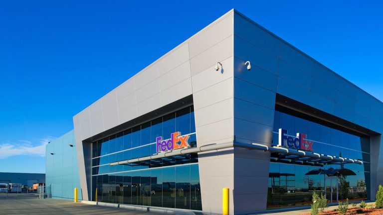 FedEx Building - Thermo Design Insulation